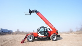 Telescopic Telehandler HQ1840 with 18m lift height